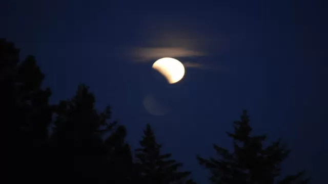 Chandra Grahan 2025: Date, Sutak Time and Effects in India